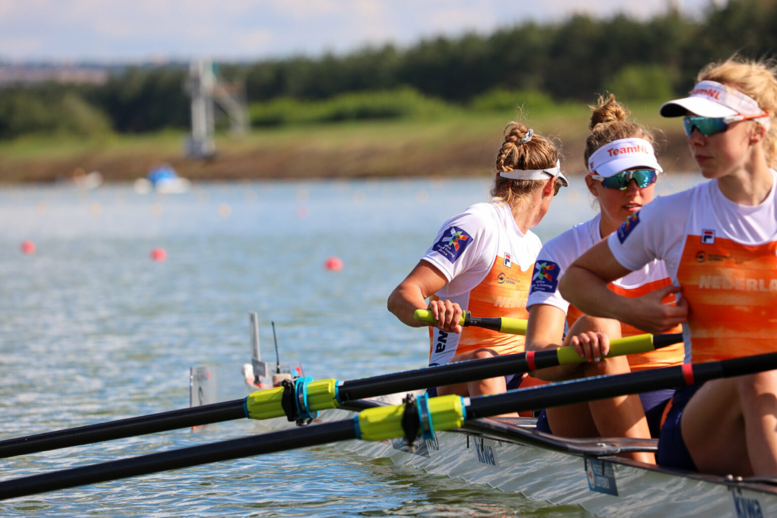 Zes TeamNL ploegen bereiken de A-finale | Roeien.nl