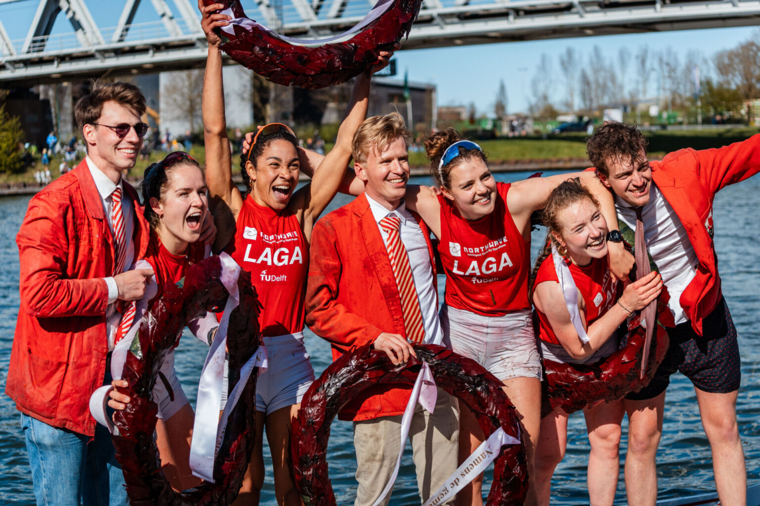 Skøll en Laga winnen de 141ste Varsity | Roeien.nl