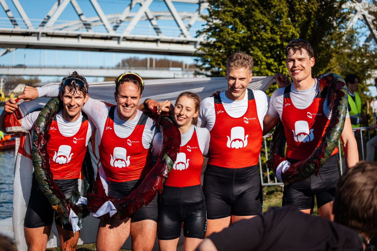 Skøll en Laga winnen de 141ste Varsity | Roeien.nl