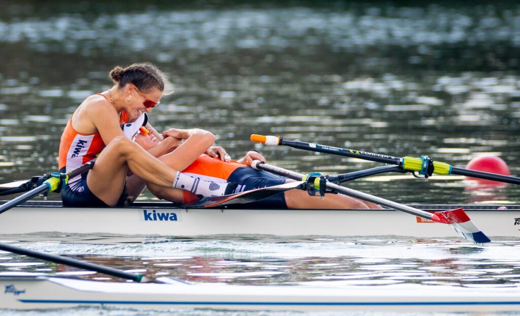 Historisch goud voor vrouwen dubbeltwee, brons voor mannen vierzonder ...